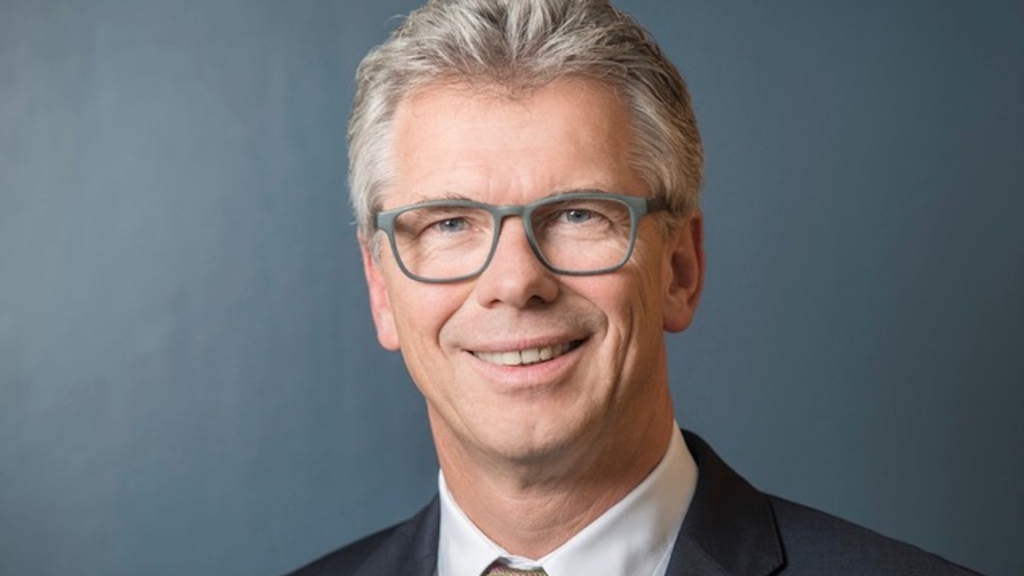 gBnet: Goebel bis 2029 an der Spitze | Cash.