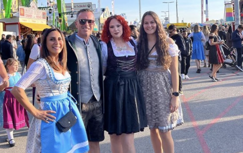 Wiesn 2022 (Bildergalerie): Die Finanzbranche trifft sich auf dem ...