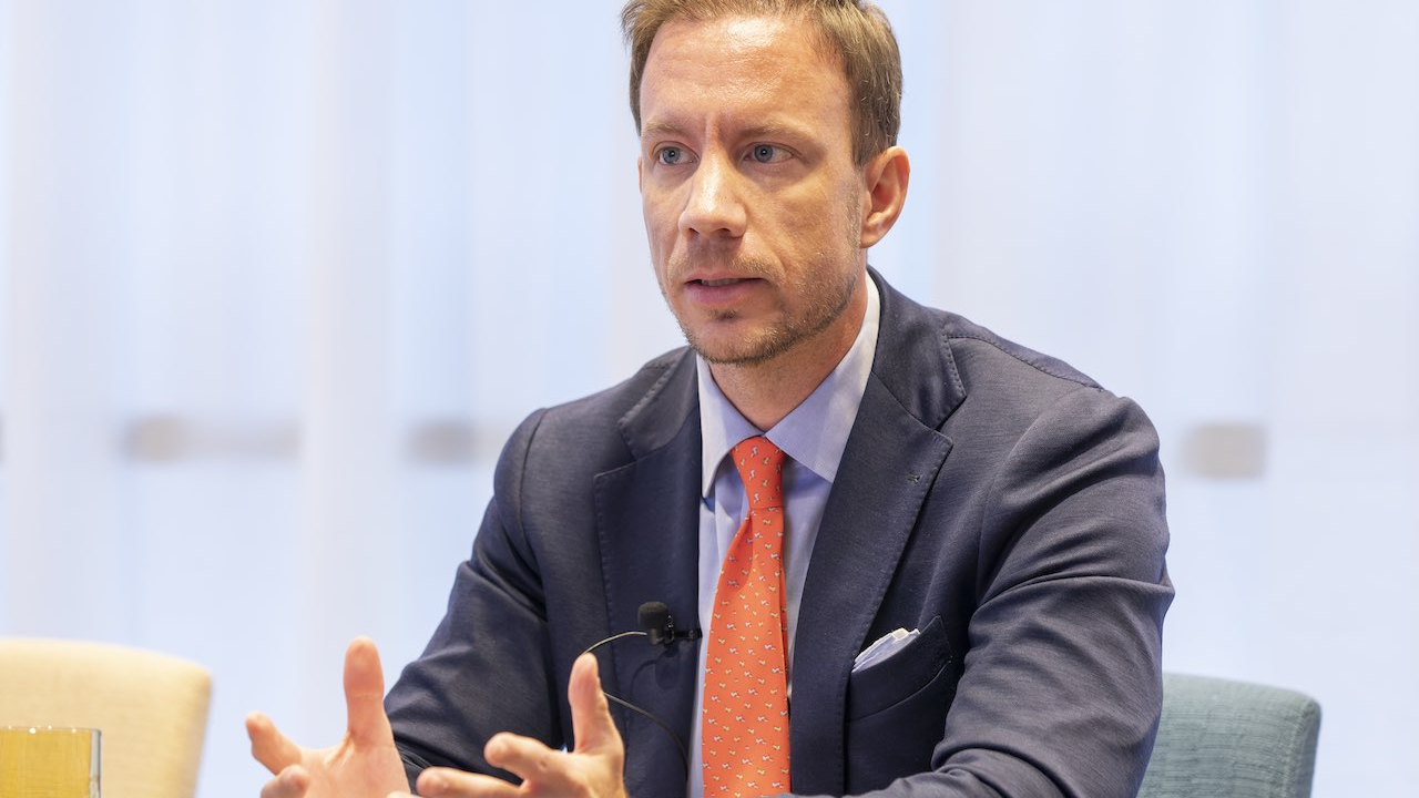 Buss Capital-Chef Dr. Johann Killinger ist "Man of the Year" 2011 ...